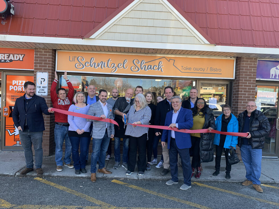 Lil’ Schnitzel Shack opens in BWG! | BWG Economic Development